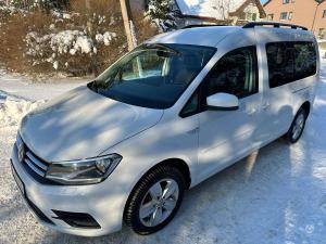 White Volkswagen Caddy 2015 in Vilnius, with an engine capacity of 1.97 L and mileage of 298 thousand km for 10900 €, photo 10 on AUTOMOTO.COM.LV