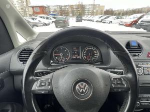 White Volkswagen Caddy 2015 in Kedainiai, with an engine capacity of 1.60 L and mileage of 220 thousand km for 6199 €, photo 18 on AUTOMOTO.COM.LV