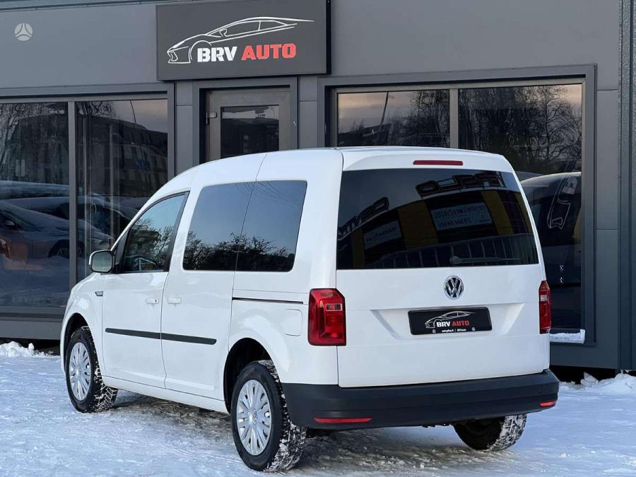 Balts Volkswagen Caddy 2015 Kėdainiai, ar dzinēja tilpumu 1.97 L un nobraukumu 233 tūkst. km par 8850 €, foto 9 vietnē AUTOMOTO.COM.LV