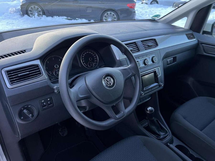Balts Volkswagen Caddy 2015 Kėdainiai, ar dzinēja tilpumu 1.97 L un nobraukumu 233 tūkst. km par 8850 €, foto 20 vietnē AUTOMOTO.COM.LV