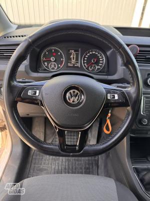 White Volkswagen Caddy 2015 in Kaunas, with an engine capacity of 1.60 L and mileage of 245 thousand km for 8200 €, photo 9 on AUTOMOTO.COM.LV