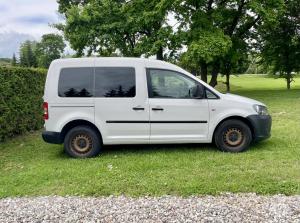 Balts Volkswagen Caddy 2015 Kauņa, ar dzinēja tilpumu 1.60 L un nobraukumu 393 tūkst. km par 2000 €, foto 6 vietnē AUTOMOTO.COM.LV