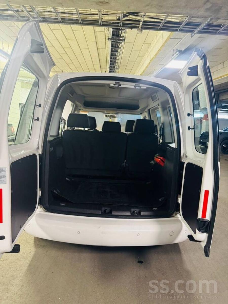 White Volkswagen Caddy 2015 in Riga, with an engine capacity of 1.20 L and mileage of 122 thousand km for 7770 €, photo 8 on AUTOMOTO.COM.LV