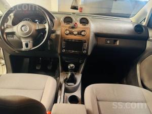 White Volkswagen Caddy 2015 in Riga, with an engine capacity of 1.20 L and mileage of 122 thousand km for 7770 €, photo 9 on AUTOMOTO.COM.LV