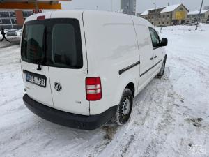 White Volkswagen Caddy 2015 in Klaipeda, with an engine capacity of 1.60 L and mileage of 142 thousand km for 6000 €, photo 1 on AUTOMOTO.COM.LV