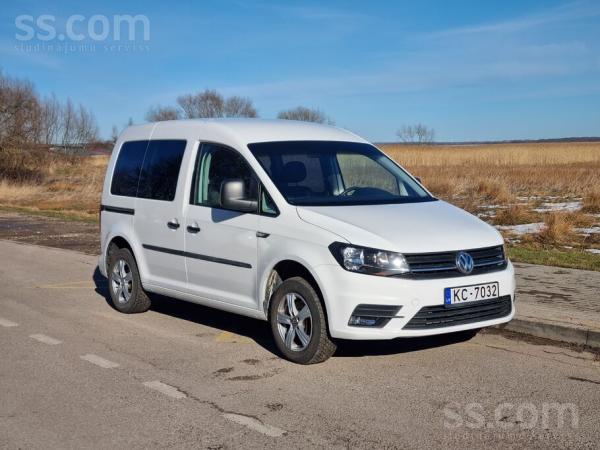 White Volkswagen Caddy 2015 in Liepaja, with an engine capacity of 1.60 L and mileage of 248 thousand km for 6500 €, photo 6 on AUTOMOTO.COM.LV