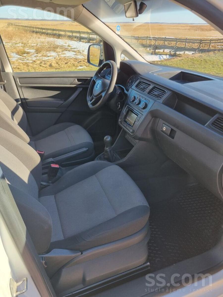 Balts Volkswagen Caddy 2015 Liepāja, ar dzinēja tilpumu 1.60 L un nobraukumu 248 tūkst. km par 6500 €, foto 9 vietnē AUTOMOTO.COM.LV