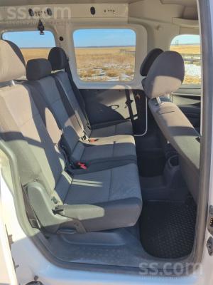 Balts Volkswagen Caddy 2015 Liepāja, ar dzinēja tilpumu 1.60 L un nobraukumu 248 tūkst. km par 6500 €, foto 10 vietnē AUTOMOTO.COM.LV