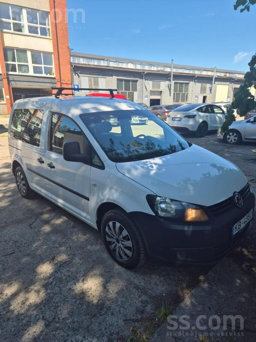 Balts Volkswagen Caddy 2015 Rīga, ar dzinēja tilpumu 1.60 L un nobraukumu 265 tūkst. km par 4650 €, foto 3 vietnē AUTOMOTO.COM.LV