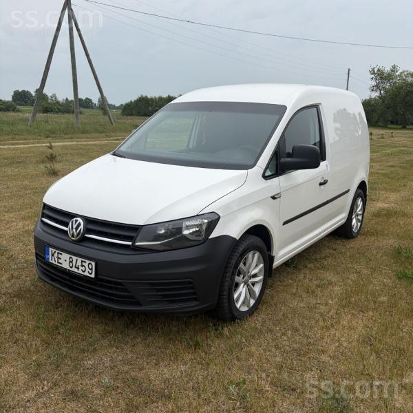 White Volkswagen Caddy 2015 in Liepaja, with an engine capacity of 1.60 L and mileage of 356 thousand km for 4000 €, photo 2 on AUTOMOTO.COM.LV