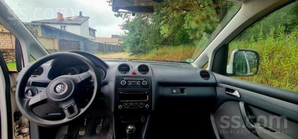 Balts Volkswagen Caddy 2015 Daugavpils, ar dzinēja tilpumu 1.60 L un nobraukumu 360 tūkst. km par 5000 €, foto 5 vietnē AUTOMOTO.COM.LV