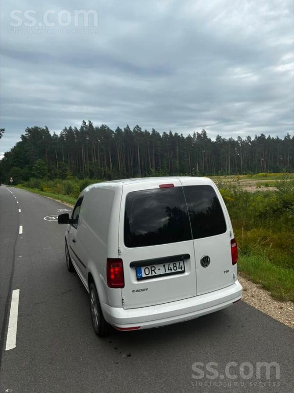 Balts Volkswagen Caddy 2015 Jelgava, ar dzinēja tilpumu 1.60 L un nobraukumu 358 tūkst. km par 5550 €, foto 4 vietnē AUTOMOTO.COM.LV