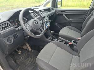 White Volkswagen Caddy 2015 in Riga, with an engine capacity of 1.60 L and mileage of 376 thousand km for 6700 €, photo 7 on AUTOMOTO.COM.LV