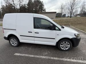 White Volkswagen Caddy 2015 in Valmiera, with an engine capacity of 2.00 L and mileage of 280 thousand km for 9000 €, photo 4 on AUTOMOTO.COM.LV