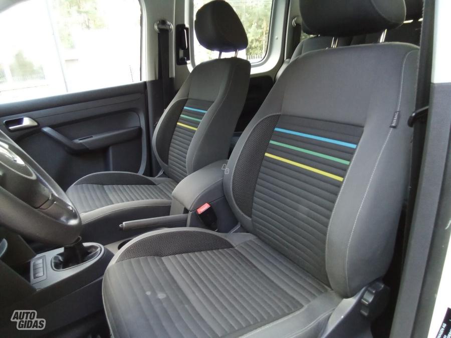 Balts Volkswagen Caddy 2015 Šveicarija, ar dzinēja tilpumu 1.60 L un nobraukumu 297 tūkst. km par 4700 €, foto 17 vietnē AUTOMOTO.COM.LV
