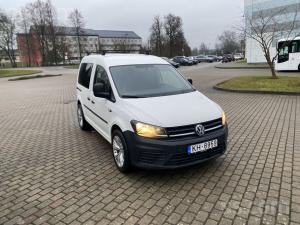 White Volkswagen Caddy 2016 in Dobele, with an engine capacity of 2.00 L and mileage of 162 thousand km for 8300 €, photo 3 on AUTOMOTO.COM.LV