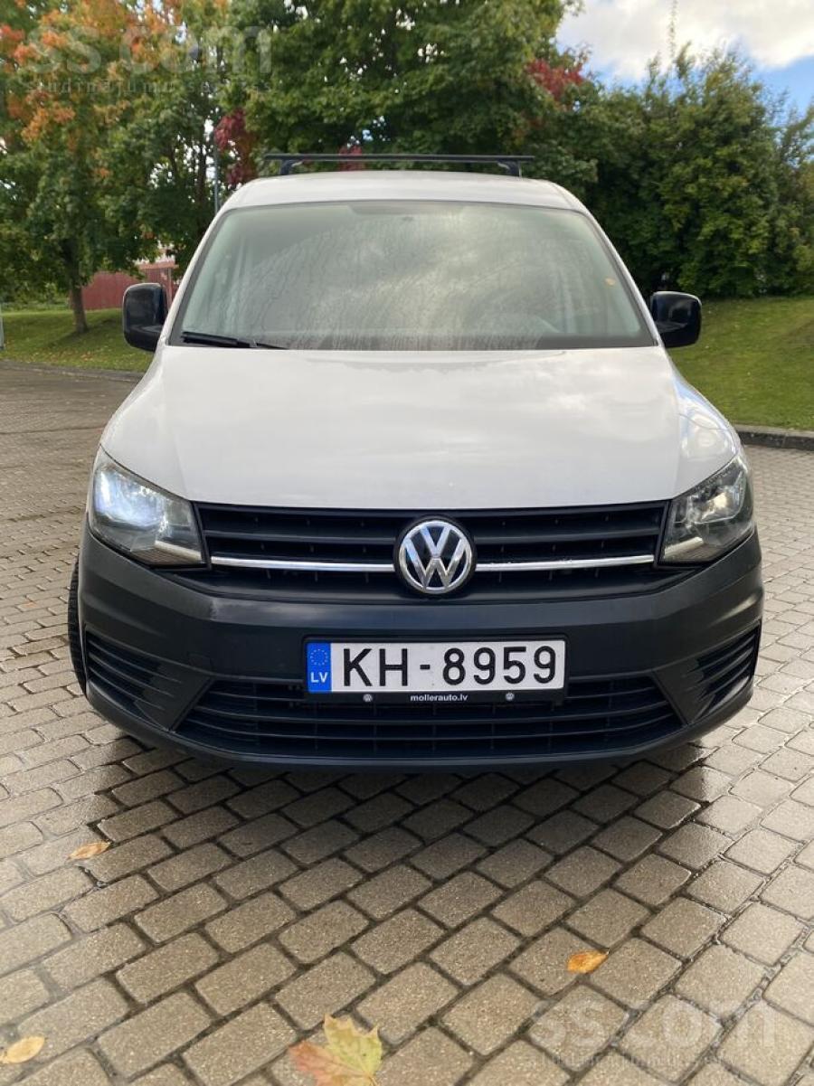 White Volkswagen Caddy 2016 in Dobele, with an engine capacity of 2.00 L and mileage of 162 thousand km for 8000 €, photo 15 on AUTOMOTO.COM.LV