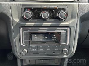 White Volkswagen Caddy 2016 in Riga, with an engine capacity of 2.00 L and mileage of 269 thousand km for 7990 €, photo 12 on AUTOMOTO.COM.LV