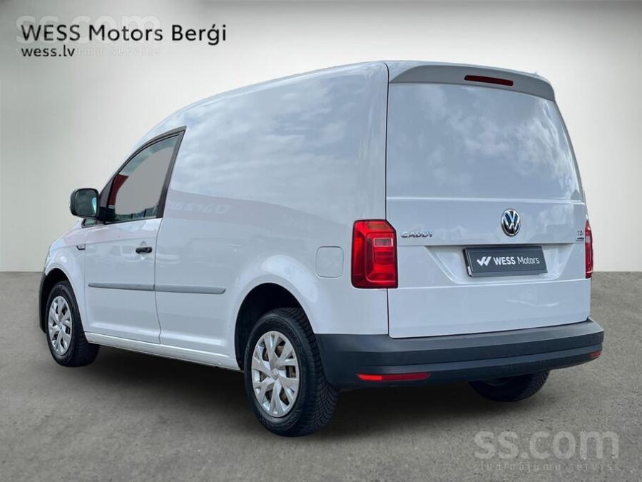 White Volkswagen Caddy 2016 in Riga, with an engine capacity of 2.00 L and mileage of 269 thousand km for 7990 €, photo 17 on AUTOMOTO.COM.LV