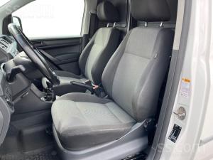 White Volkswagen Caddy 2016 in Riga, with an engine capacity of 2.00 L and mileage of 269 thousand km for 7990 €, photo 19 on AUTOMOTO.COM.LV