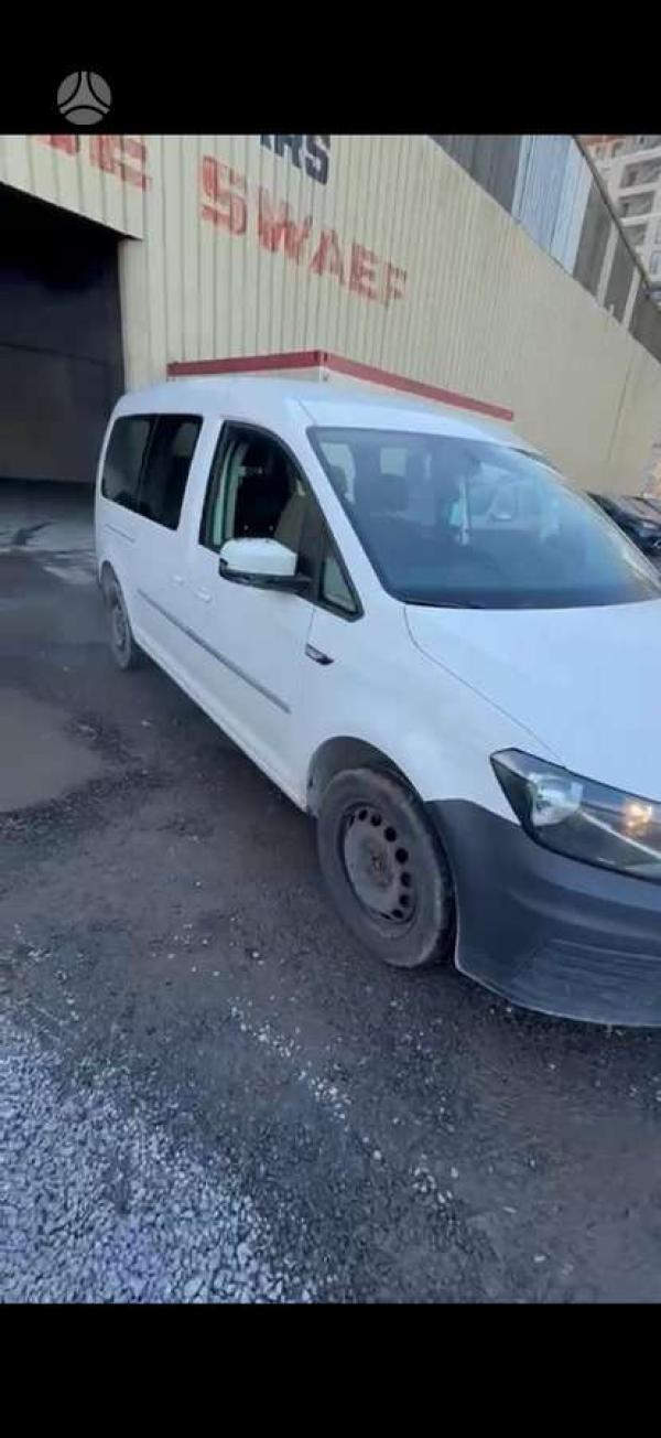 White Volkswagen Caddy 2017 in Kaunas, with an engine capacity of 2.00 L and mileage of 301 thousand km for 6250 €, photo 2 on AUTOMOTO.COM.LV