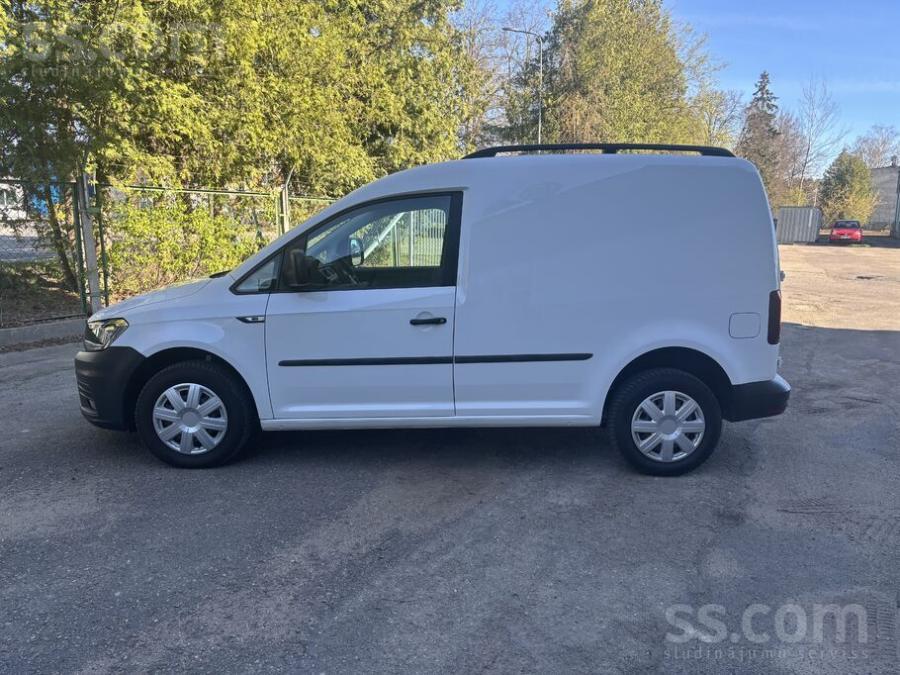 White Volkswagen Caddy 2017 in Ogre, with an engine capacity of 1.40 L and mileage of 233 thousand km for 6900 €, photo 3 on AUTOMOTO.COM.LV
