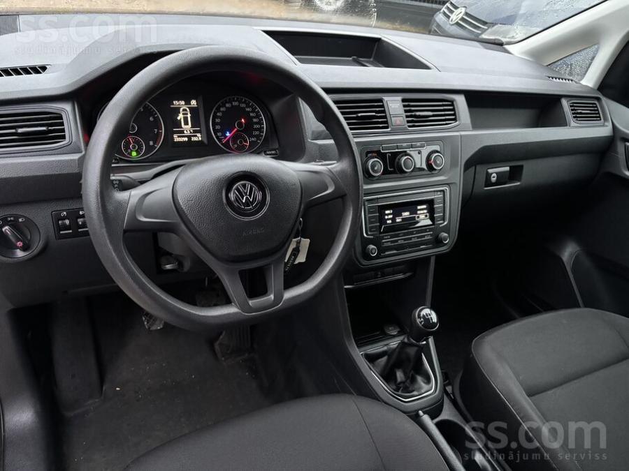White Volkswagen Caddy 2017 in Ogre, with an engine capacity of 1.40 L and mileage of 233 thousand km for 6900 €, photo 10 on AUTOMOTO.COM.LV