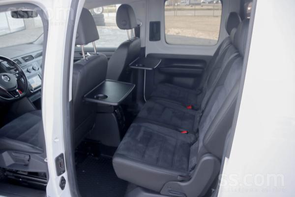 Balts Volkswagen Caddy 2017 Tukums, ar dzinēja tilpumu 2.00 L un nobraukumu 213 tūkst. km par 13998 €, foto 10 vietnē AUTOMOTO.COM.LV