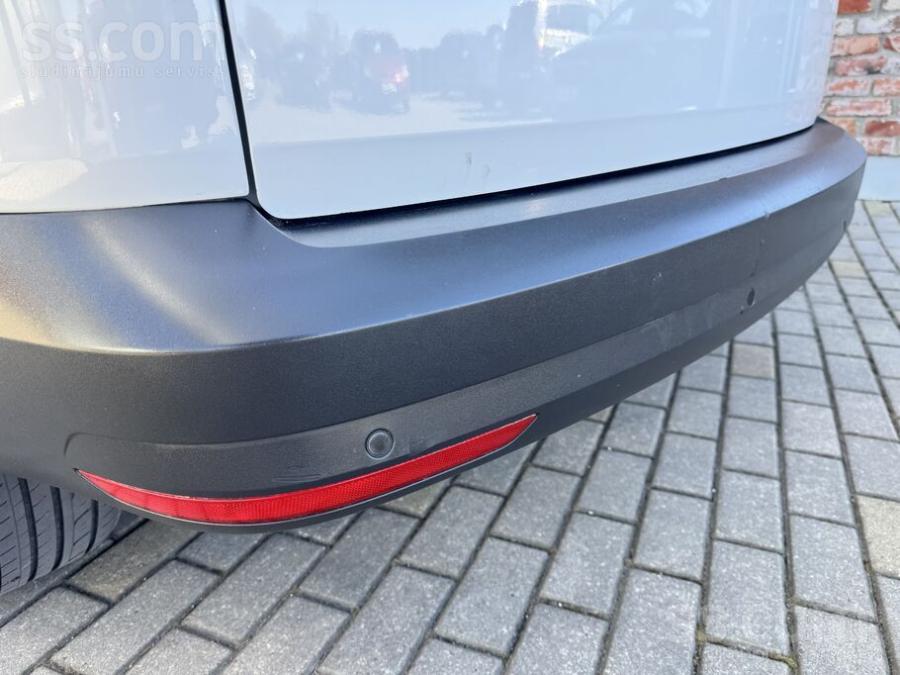 Balts Volkswagen Caddy 2017 Talsi, ar dzinēja tilpumu 2.00 L un nobraukumu 227 tūkst. km par 7995 €, foto 9 vietnē AUTOMOTO.COM.LV