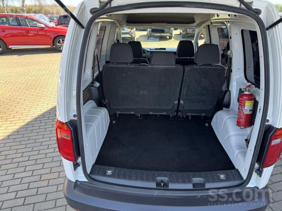 Balts Volkswagen Caddy 2017 Talsi, ar dzinēja tilpumu 2.00 L un nobraukumu 227 tūkst. km par 7995 €, foto 17 vietnē AUTOMOTO.COM.LV