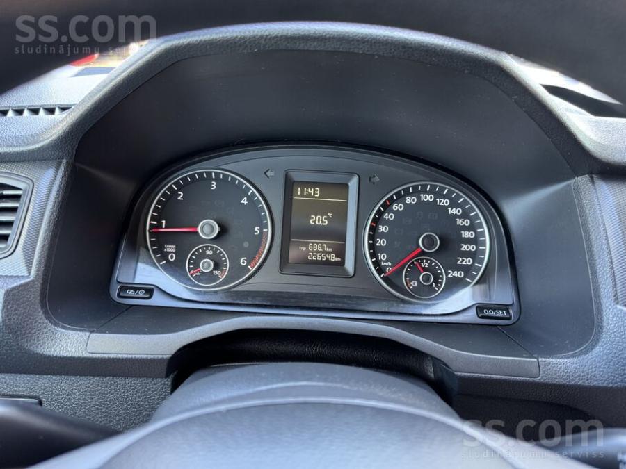 Balts Volkswagen Caddy 2017 Talsi, ar dzinēja tilpumu 2.00 L un nobraukumu 227 tūkst. km par 7995 €, foto 19 vietnē AUTOMOTO.COM.LV