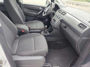 Balts Volkswagen Caddy 2017 Prienai, ar dzinēja tilpumu 1.20 L un nobraukumu 262 tūkst. km par 6100 €, foto 9 vietnē AUTOMOTO.COM.LV