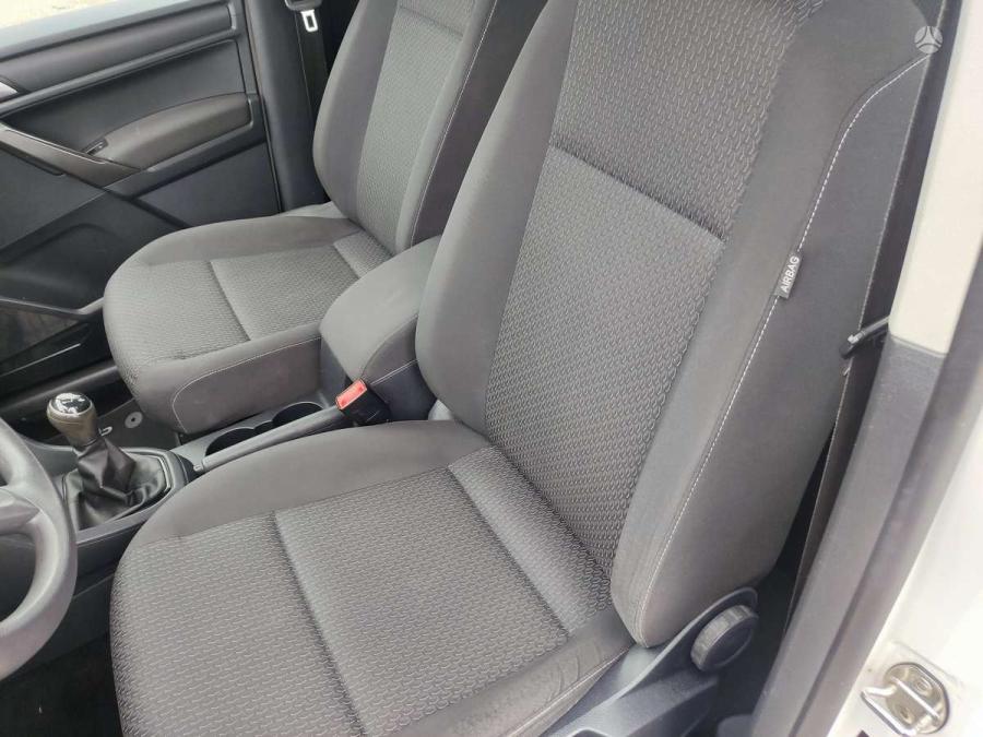 Balts Volkswagen Caddy 2017 Prienai, ar dzinēja tilpumu 1.20 L un nobraukumu 262 tūkst. km par 6100 €, foto 12 vietnē AUTOMOTO.COM.LV