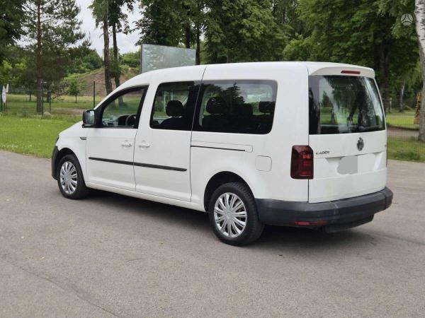 Balts Volkswagen Caddy 2017 Tauragė, ar dzinēja tilpumu 2.00 L un nobraukumu 280 tūkst. km par 5800 €, foto 2 vietnē AUTOMOTO.COM.LV