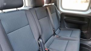 White Volkswagen Caddy 2017 in Vilnius, with an engine capacity of 2.00 L and mileage of 218 thousand km for 9400 €, photo 31 on AUTOMOTO.COM.LV