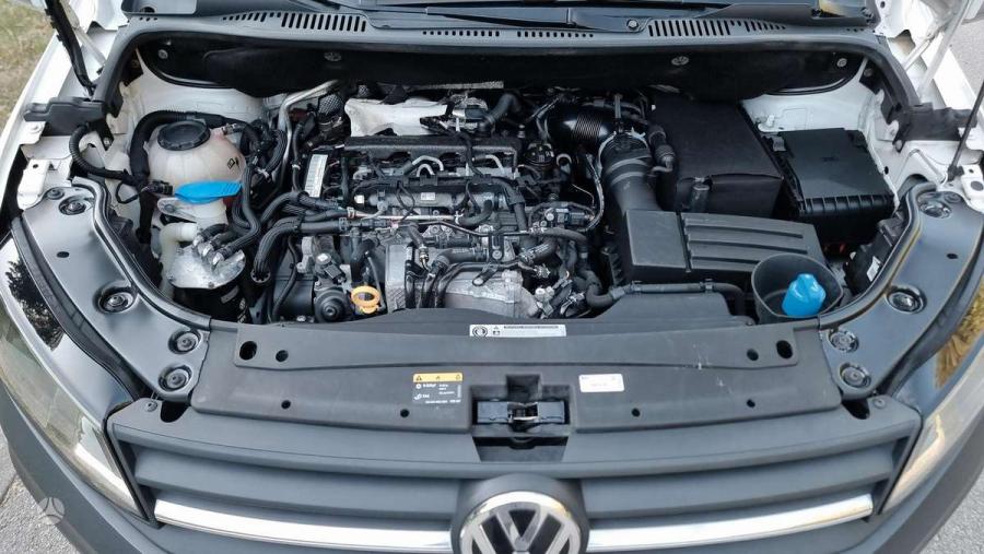White Volkswagen Caddy 2017 in Vilnius, with an engine capacity of 2.00 L and mileage of 218 thousand km for 9400 €, photo 34 on AUTOMOTO.COM.LV