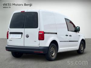 White Volkswagen Caddy 2017 in Riga, with an engine capacity of 2.00 L and mileage of 223 thousand km for 8490 €, photo 3 on AUTOMOTO.COM.LV