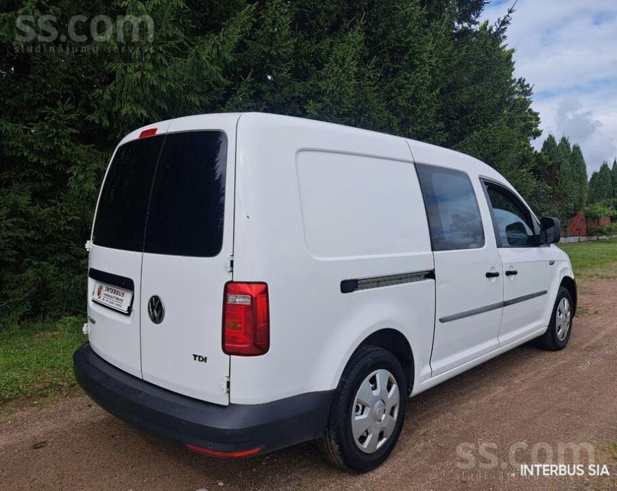 Balts Volkswagen Caddy 2017 Rīga, ar dzinēja tilpumu 2.00 L un nobraukumu 0 tūkst. km par 10900 €, foto 3 vietnē AUTOMOTO.COM.LV