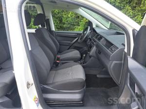 Balts Volkswagen Caddy 2017 Rīga, ar dzinēja tilpumu 2.00 L un nobraukumu 0 tūkst. km par 10900 €, foto 12 vietnē AUTOMOTO.COM.LV