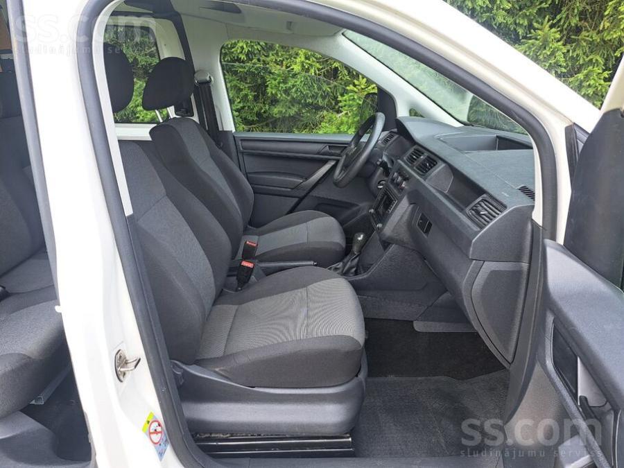 Balts Volkswagen Caddy 2017 Rīga, ar dzinēja tilpumu 2.00 L un nobraukumu 0 tūkst. km par 10900 €, foto 12 vietnē AUTOMOTO.COM.LV