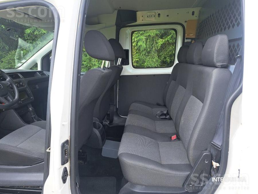Balts Volkswagen Caddy 2017 Rīga, ar dzinēja tilpumu 2.00 L un nobraukumu 0 tūkst. km par 10900 €, foto 21 vietnē AUTOMOTO.COM.LV
