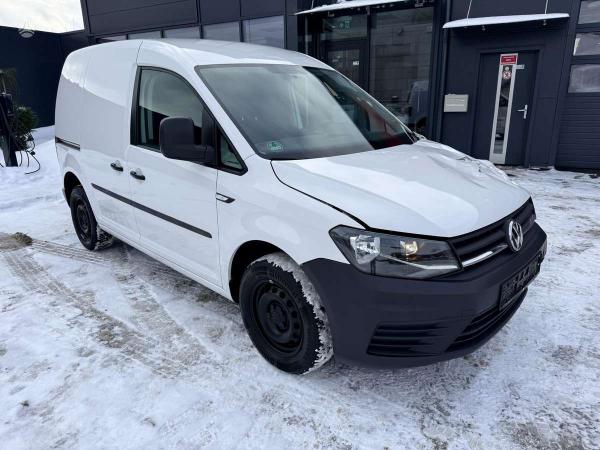 White Volkswagen Caddy 2018 in Kaunas, with an engine capacity of 1.97 L and mileage of 157 thousand km for 5350 €, photo 1 on AUTOMOTO.COM.LV