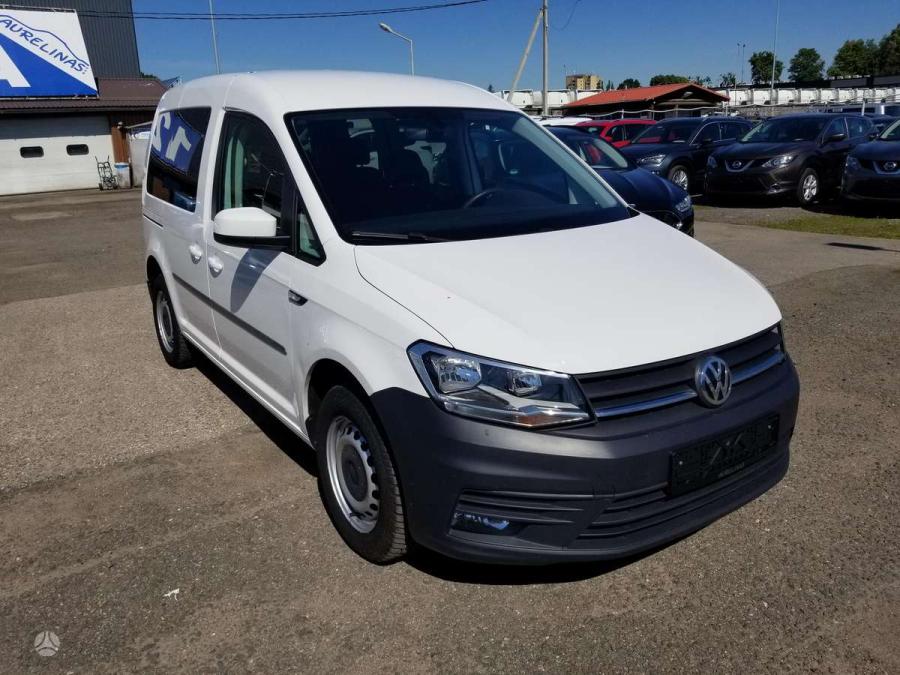 White Volkswagen Caddy 2018 in Kaunas, with an engine capacity of 1.97 L and mileage of 162 thousand km for 9550 €, photo 5 on AUTOMOTO.COM.LV