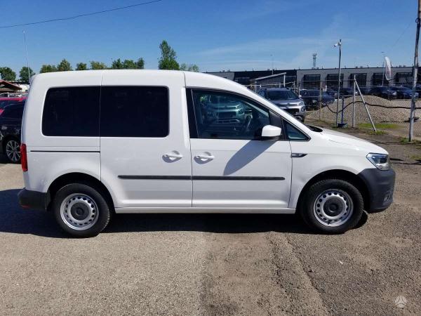 White Volkswagen Caddy 2018 in Kaunas, with an engine capacity of 1.97 L and mileage of 162 thousand km for 9550 €, photo 7 on AUTOMOTO.COM.LV