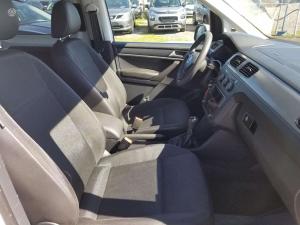 White Volkswagen Caddy 2018 in Kaunas, with an engine capacity of 1.97 L and mileage of 162 thousand km for 9550 €, photo 13 on AUTOMOTO.COM.LV