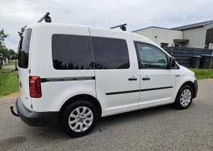 Balts Volkswagen Caddy 2018 Viļņa, ar dzinēja tilpumu 1.97 L un nobraukumu 217 tūkst. km par 8300 €, foto 5 vietnē AUTOMOTO.COM.LV