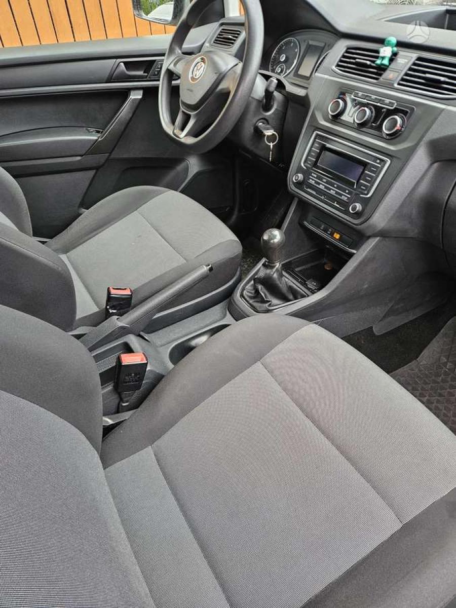 Balts Volkswagen Caddy 2018 Viļņa, ar dzinēja tilpumu 1.97 L un nobraukumu 217 tūkst. km par 8300 €, foto 11 vietnē AUTOMOTO.COM.LV