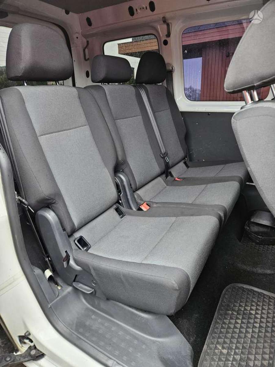 Balts Volkswagen Caddy 2018 Viļņa, ar dzinēja tilpumu 1.97 L un nobraukumu 217 tūkst. km par 8300 €, foto 16 vietnē AUTOMOTO.COM.LV