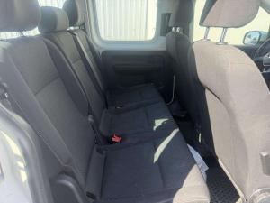 Balts Volkswagen Caddy 2018 Kauņa, ar dzinēja tilpumu 2.00 L un nobraukumu 621 tūkst. km par 4500 €, foto 7 vietnē AUTOMOTO.COM.LV