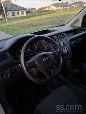 White Volkswagen Caddy 2018 in Riga, with an engine capacity of 2.00 L and mileage of 178 thousand km for 8500 €, photo 7 on AUTOMOTO.COM.LV